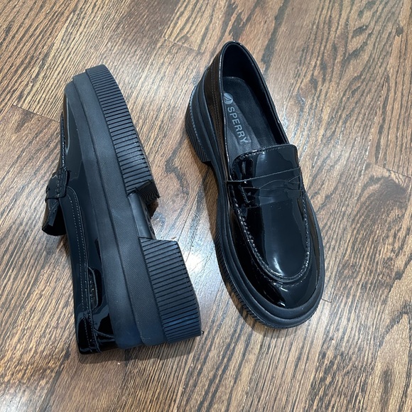 Sperry | Shoes | New Sperry Womens Highland Loafer Platform Black ...